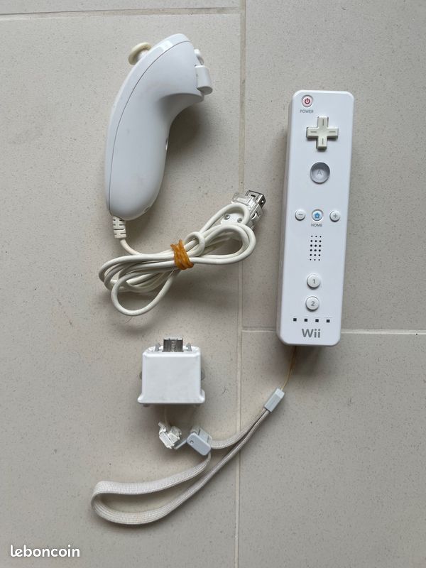 Console Nintendo WII rétrocompatible Gamecube ( RVL-001 ) + 4 jeux ...