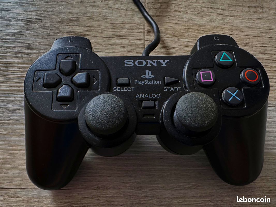Manette de jeux Sony pour PlayStation 2 - Consoles