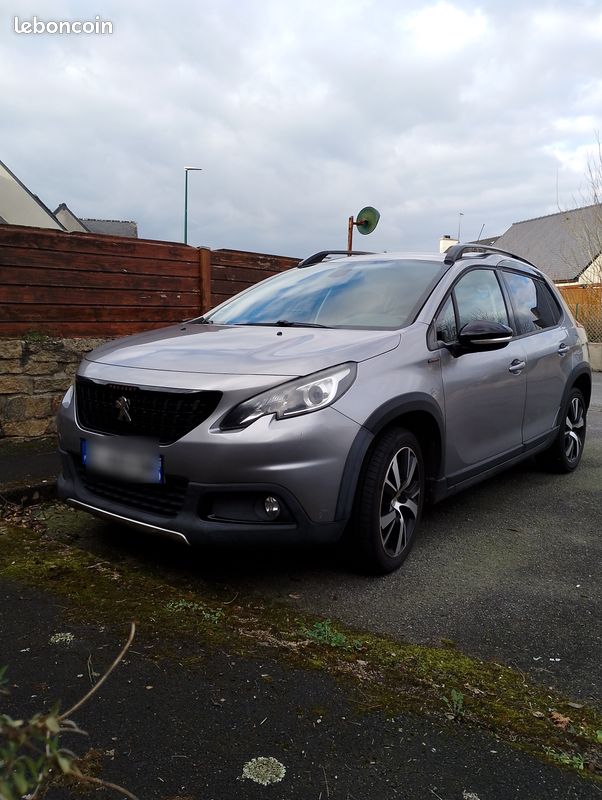 Voiture peugeot 2008 diesel ,120cv, GT line - Voitures