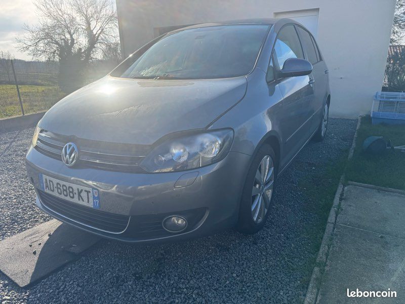 Golf plus 2l tdi 140 à remettre en état - Voitures