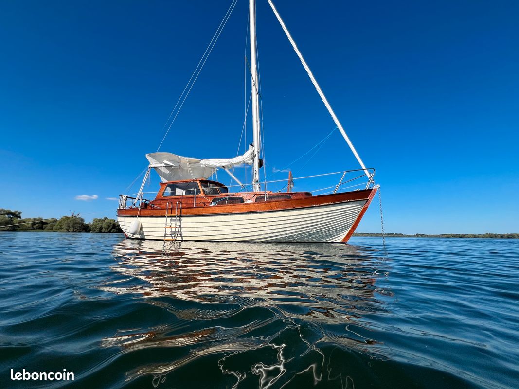 Voilier marina 75 - Nautisme