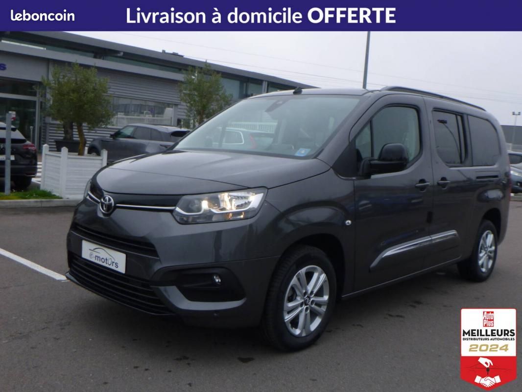 Toyota Proace City Verso Long Executive 130 D-4D BVA8 +7 - Voitures