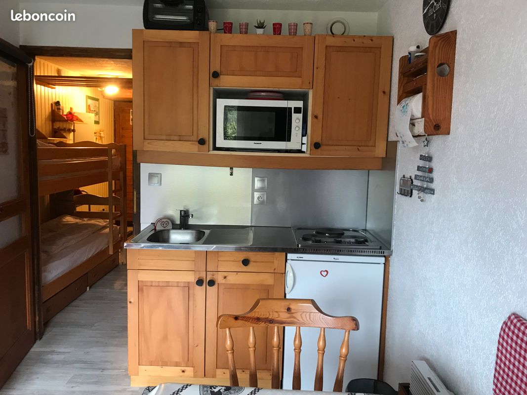 CHATEL F 2 LIBRE sauf sem 8 / 9 / 4pers - Locations saisonnières