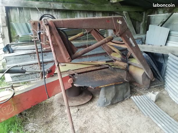 Renault 551 -Matériel agricole d'occasion - leboncoin