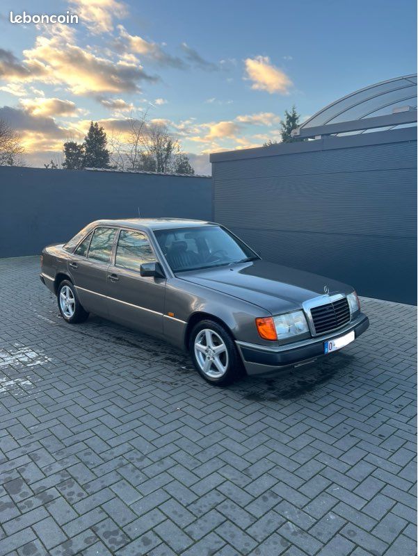 Mercedes w124 300d 1989 - Voitures