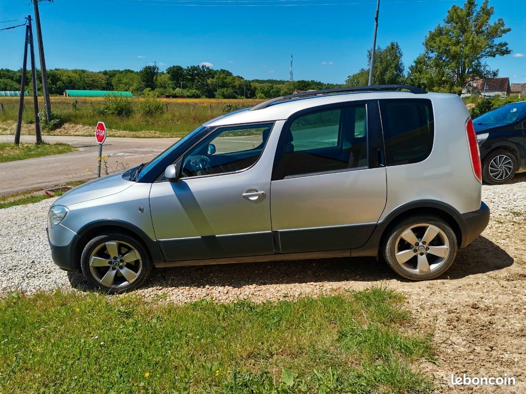 Vends skoda roomster - Voitures