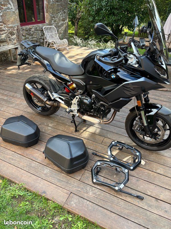 BMW F 900Xr triple black dynamic pro full nombreuses options - Motos