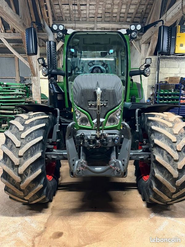 Fendt 516 VARIO PROFI PLUS - Tracteurs