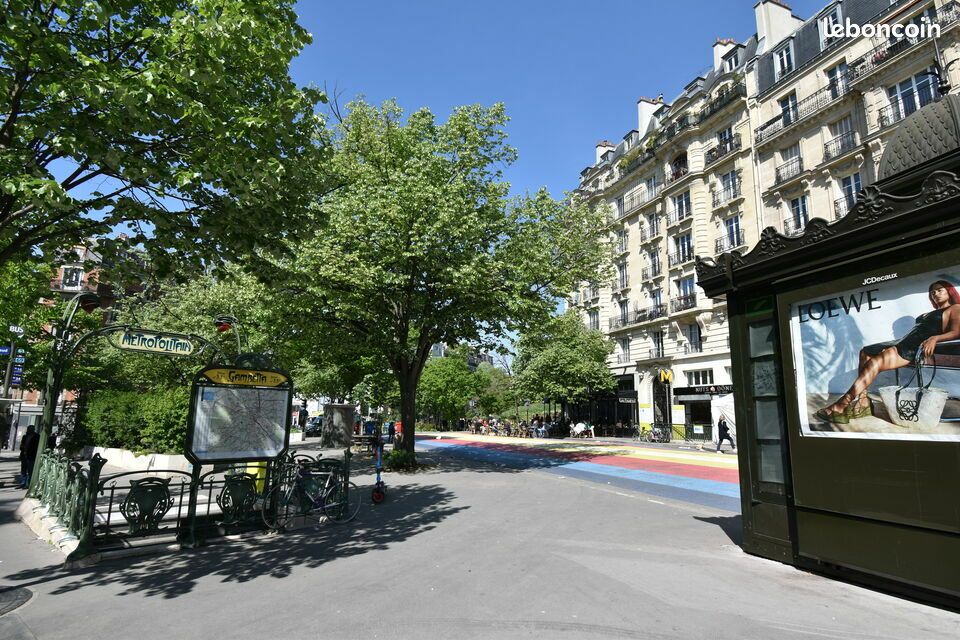 Local bureaux 230 m² - Bureaux & Commerces