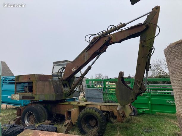 Pelle poclain d'occasion - BTP - Chantier gros-oeuvre - leboncoin