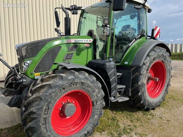 Fendt 516 VARIO SCR PROFI PLUS - Tracteurs