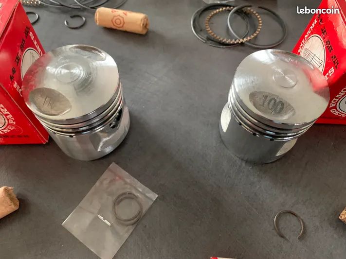 2 kits pistons complets Honda 125 CB TWIN -CM 125 T - Équipement moto