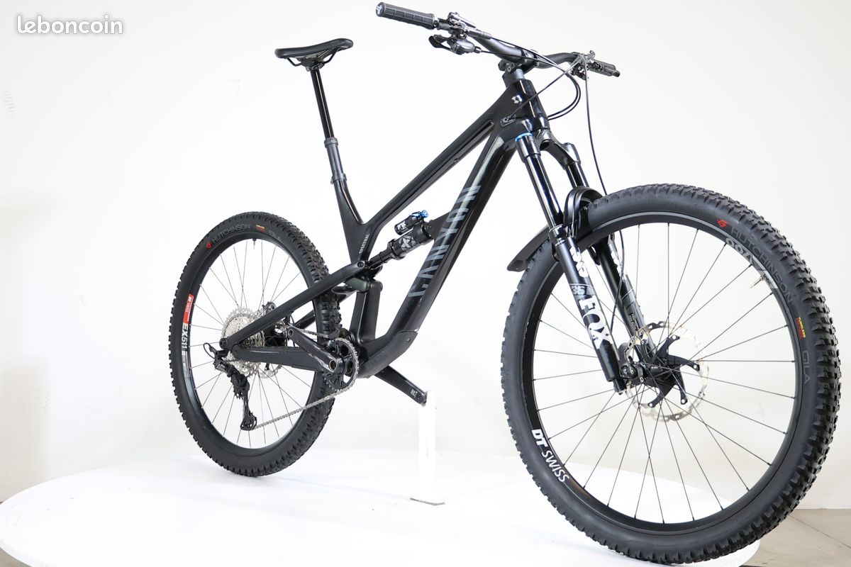 CANYON Spectral CF8 en carbone, VTT tout suspendu enduro, vélo en taille XL, Super rapport ...