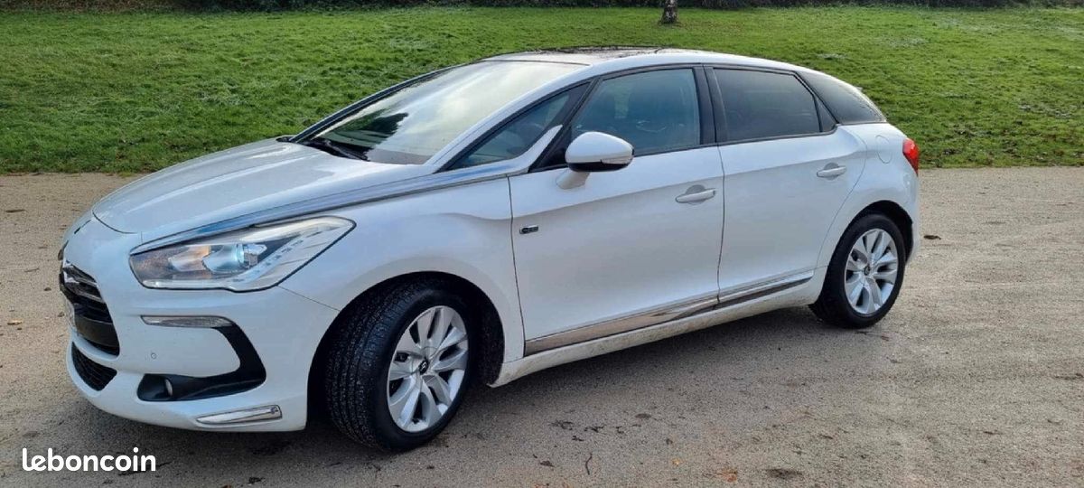 DS5 Sport chic Hybride 200 - Voitures