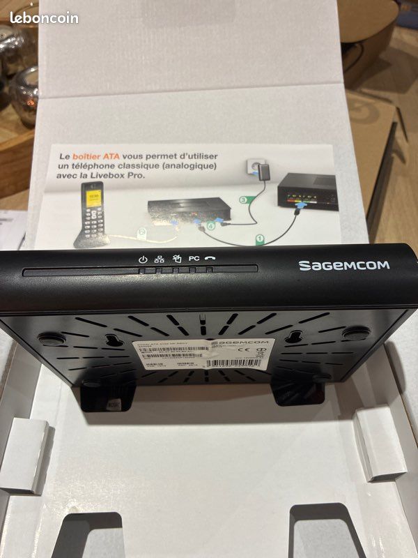 Boîtier ATA pour live box pro - Accessoires informatique