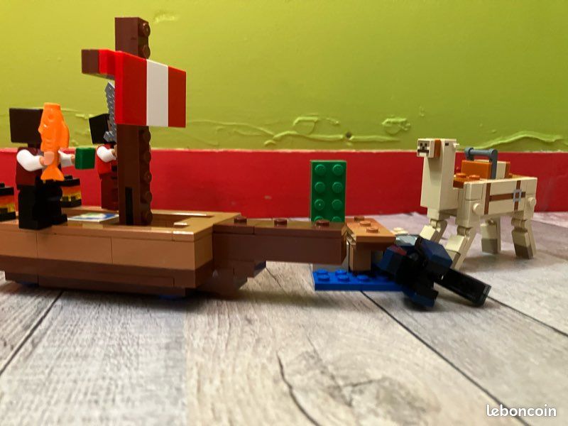Le voyage du bateau pirate lego Minecraft - Jeux & Jouets