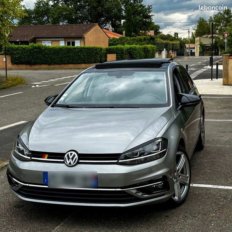 Volkswagen Golf 7 2L TDI 150 CH DSG7 Confort Business Line - Voitures