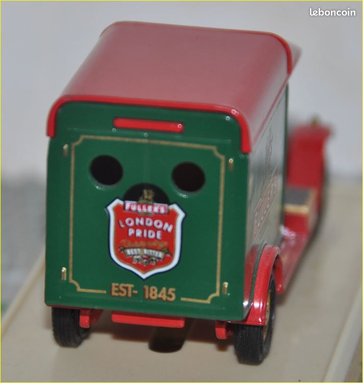 MATCHBOX Morris light van - Collection