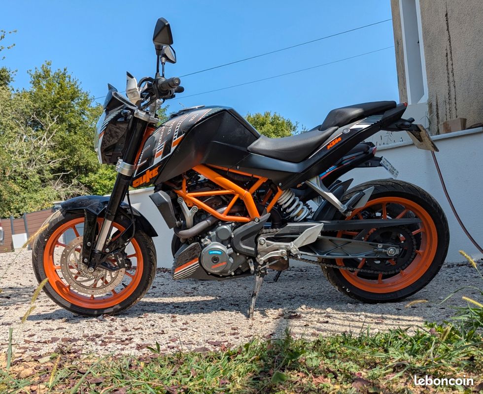 KTM duke 390 abs - Motos