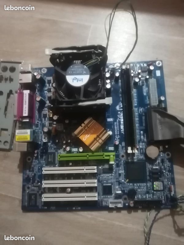 Carte-mère pour PC GIGABYTE GA-8I848PM Intel R celeron R CPU 2.00 GHz ...