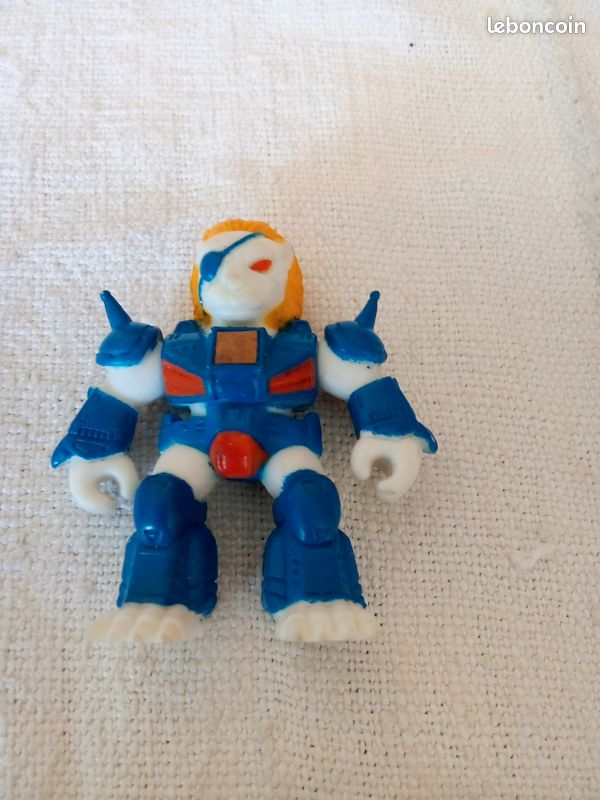 Dragonautes/ battle beast. Pirate lion ( No 1 de 1987 ) - Jeux & Jouets