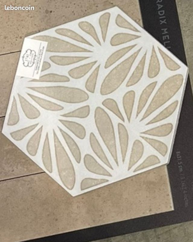 Carreaux hexagonaux 4,7m2 - Bricolage