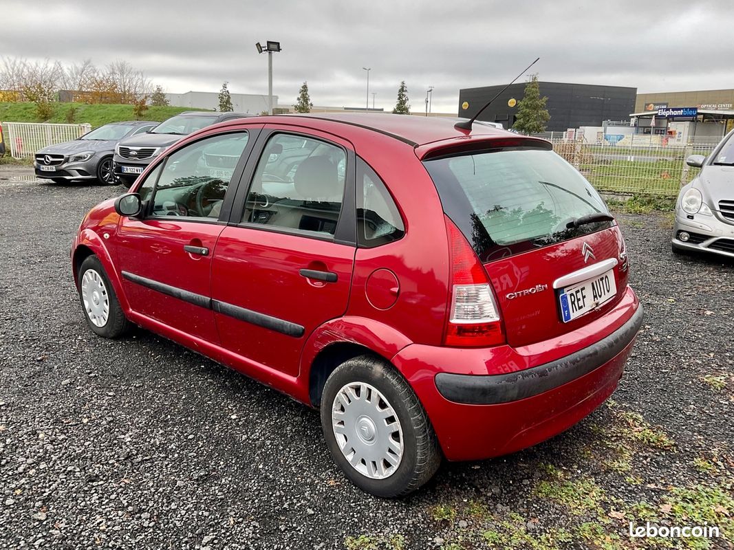 Citroen C3 Phase 2 1.1 i 60 chvx b - Voitures