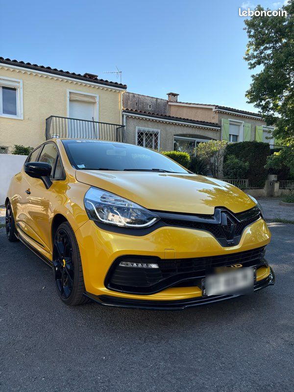 Clio 4 Rs Jaune Sirius