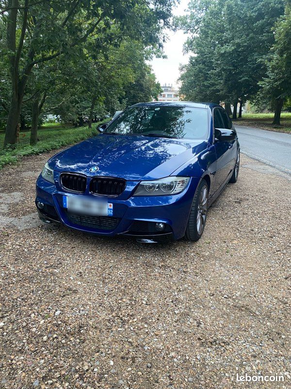 BMW 335i e90 - Voitures