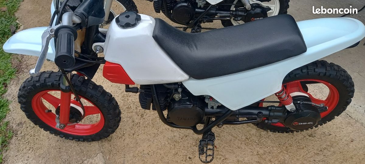 Yamaha piwi 50 - Motos