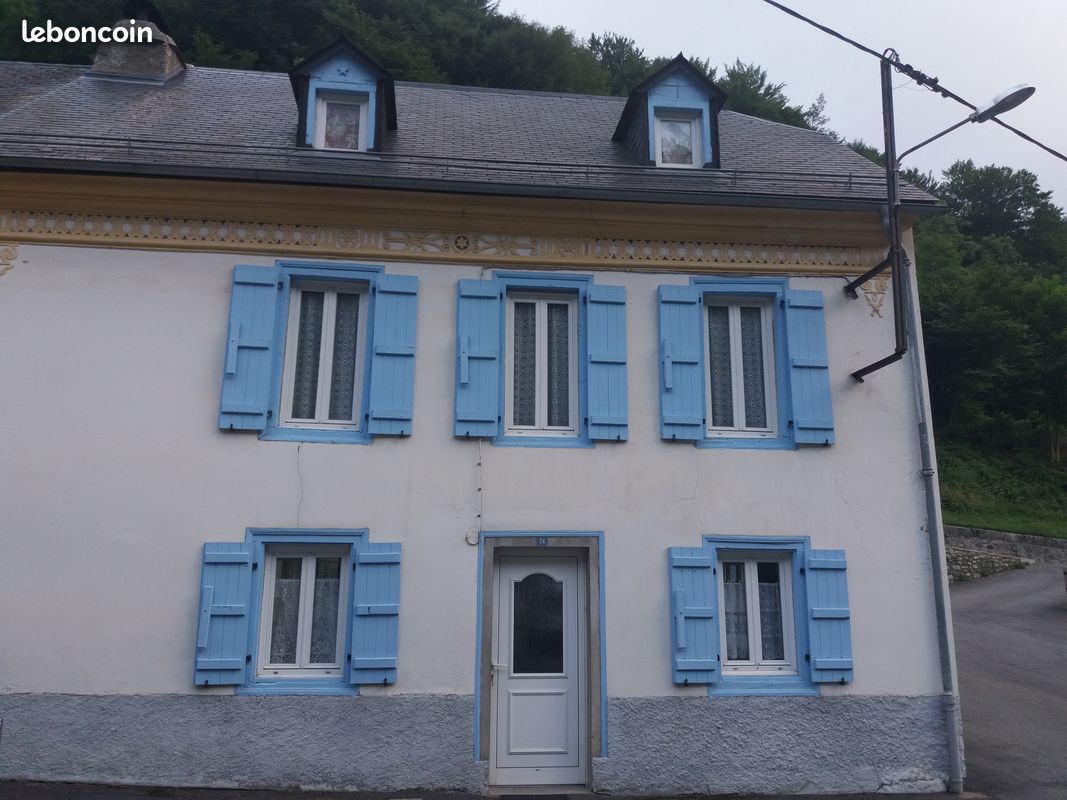 Grande maison de 15p - Locations saisonnières