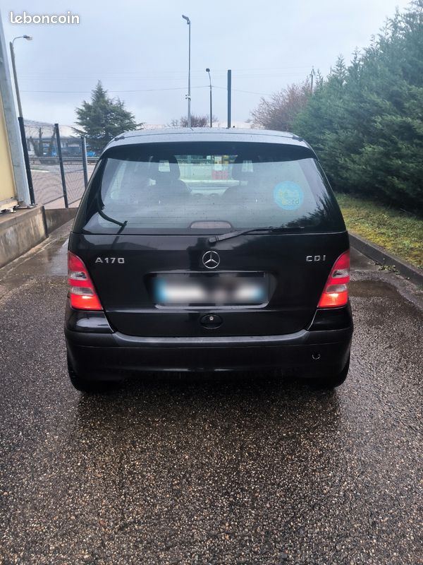 Mercedes Benz classe A170 - Voitures