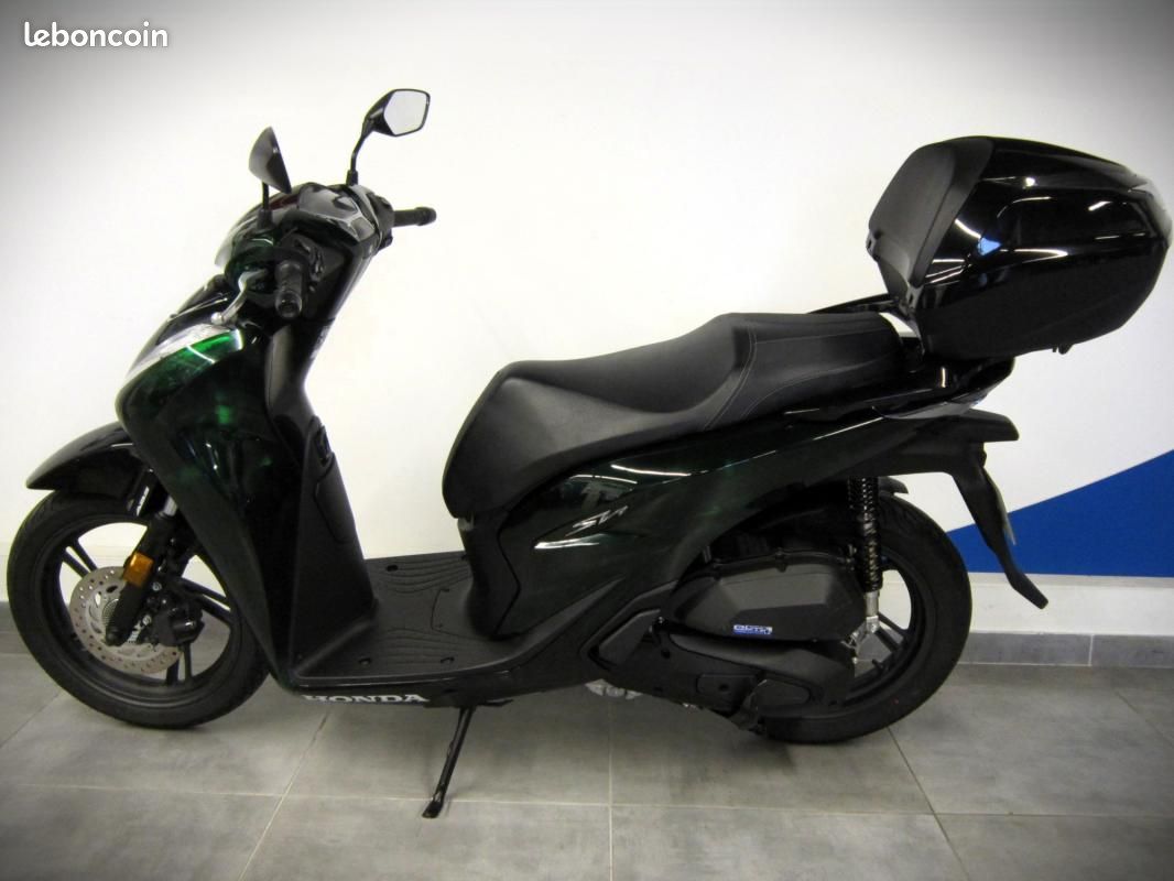 Honda SH 125 Smart Top Box SE ABS - Motos