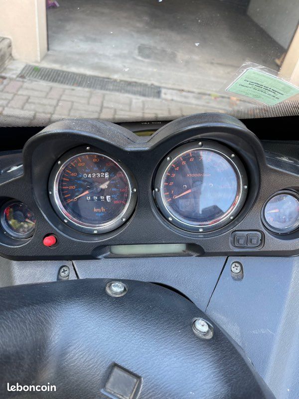 Scooter 125 octalis - Motos