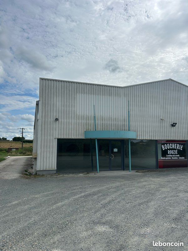 Local Commercial à louer - Bureaux & Commerces