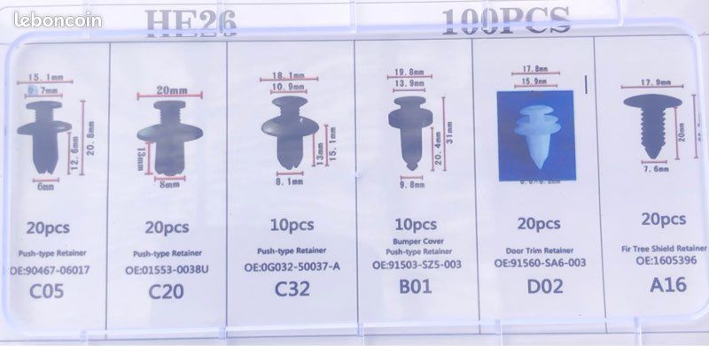 Boîte de 100 clips / rivets / agrafes pour voiture - Équipement auto