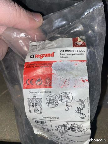 Ancienne prise legrand d'occasion - Matériel et outils de bricolage ...