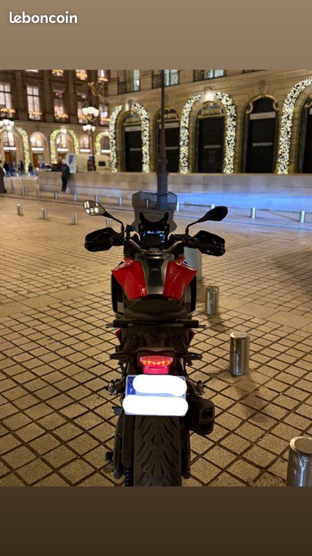 BMW F900 XR A2 Full options - Motos