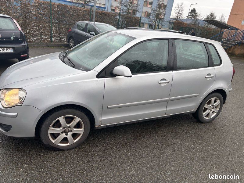 Volkswagen Polo IV 2005 - Voitures