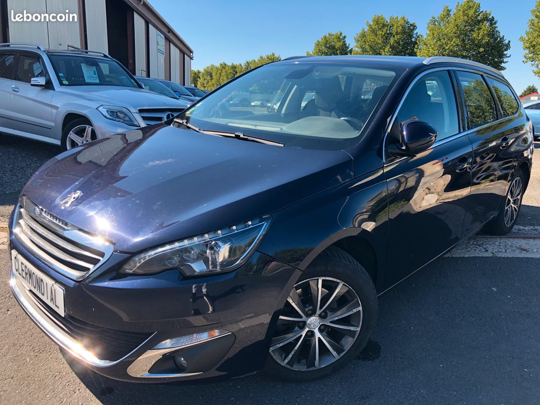 308 SW 1.2 e-THP 130 Allure 05/2015 134.000km GPS LED Bluetooth - Voitures