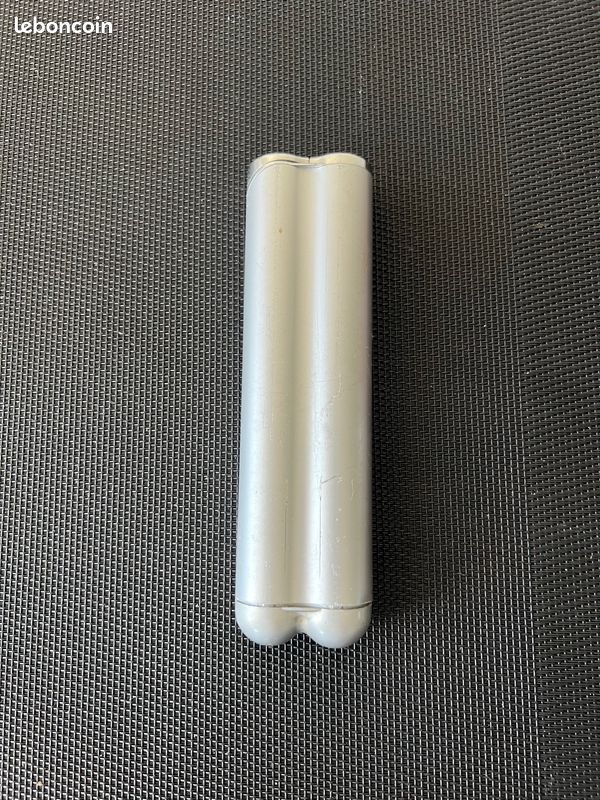 Étui Métal pour 1 Cigare avec Briquet Intégré - Collection