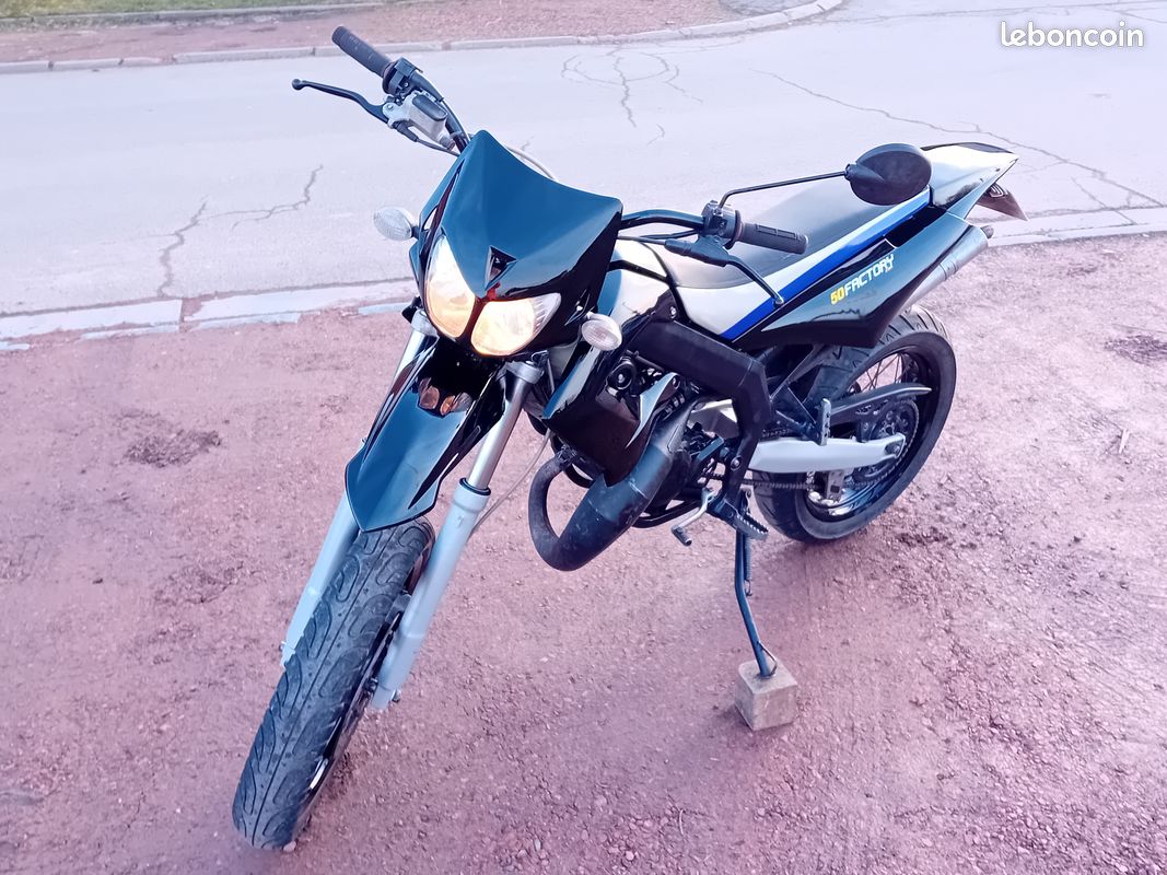 Derbi senda victoria bull rien à prévoir ct ok - Motos