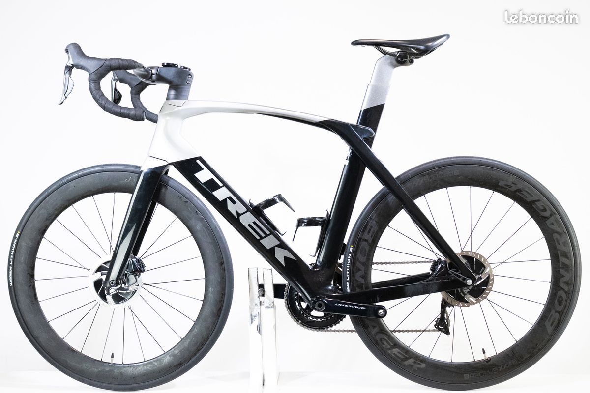 Trek Madone SLR9 Disc Dura-Ace Di2 en taille 58, vélo musculaire, vélo ...