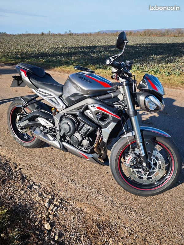 Triumph Street triple 765 RS - Motos