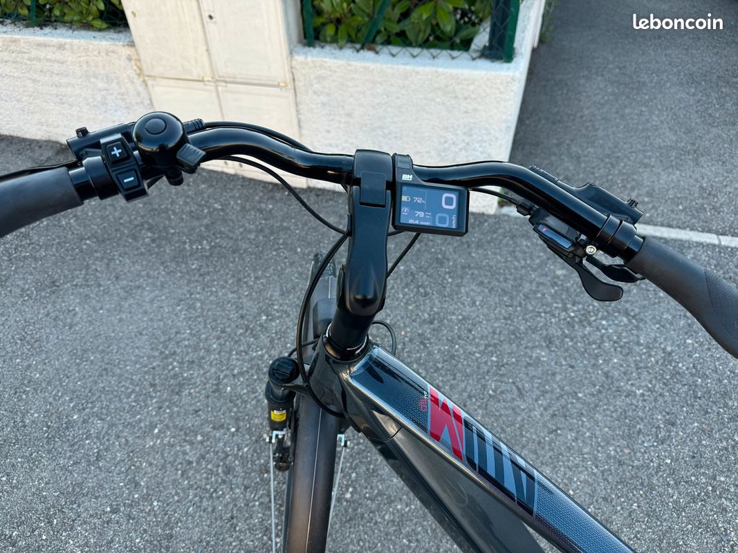 Vélo électrique BH ATOM CROSS PRO 720Wh - Vélos