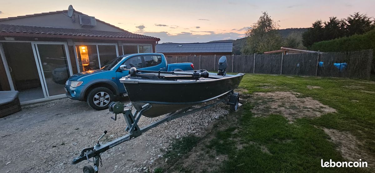 Bass boat Quicksilver 450 - Nautisme