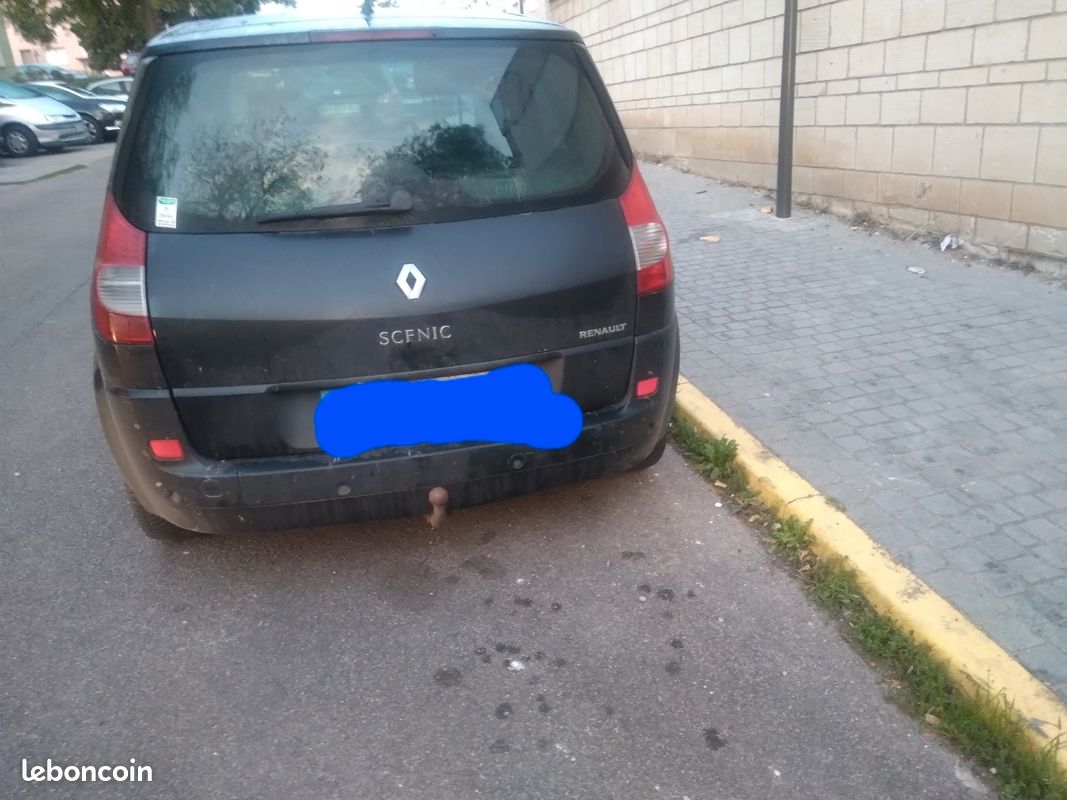 Renault scenic 2.0dci 150 - Voitures