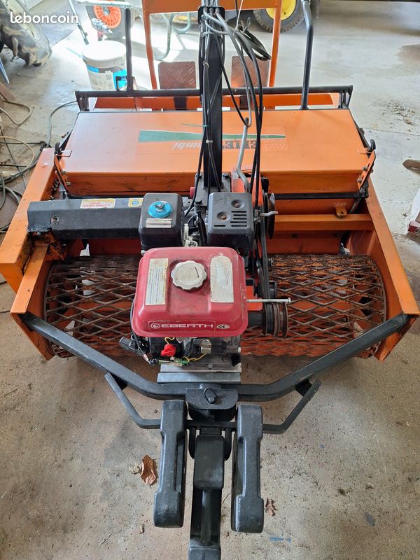 Engazonneuse Eliet Combi 1000 - Matériel agricole