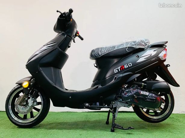 Motos d’occasion, scooters... « peugeot 50cc » Toute la France - leboncoin