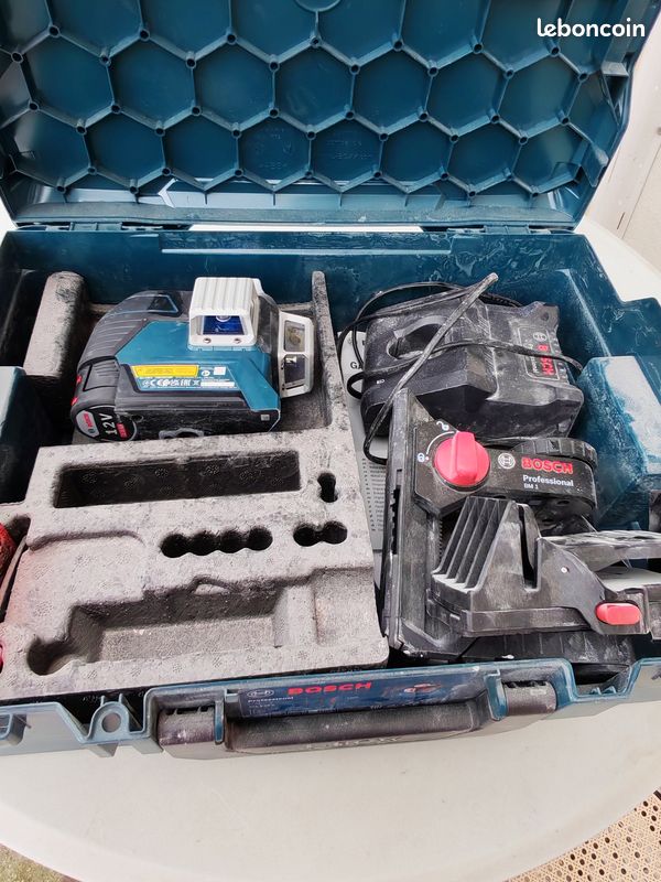 Laser Bosch GLL 3-80 C + BM1 + batterie + chargeur (3x360° pro) - BTP ...